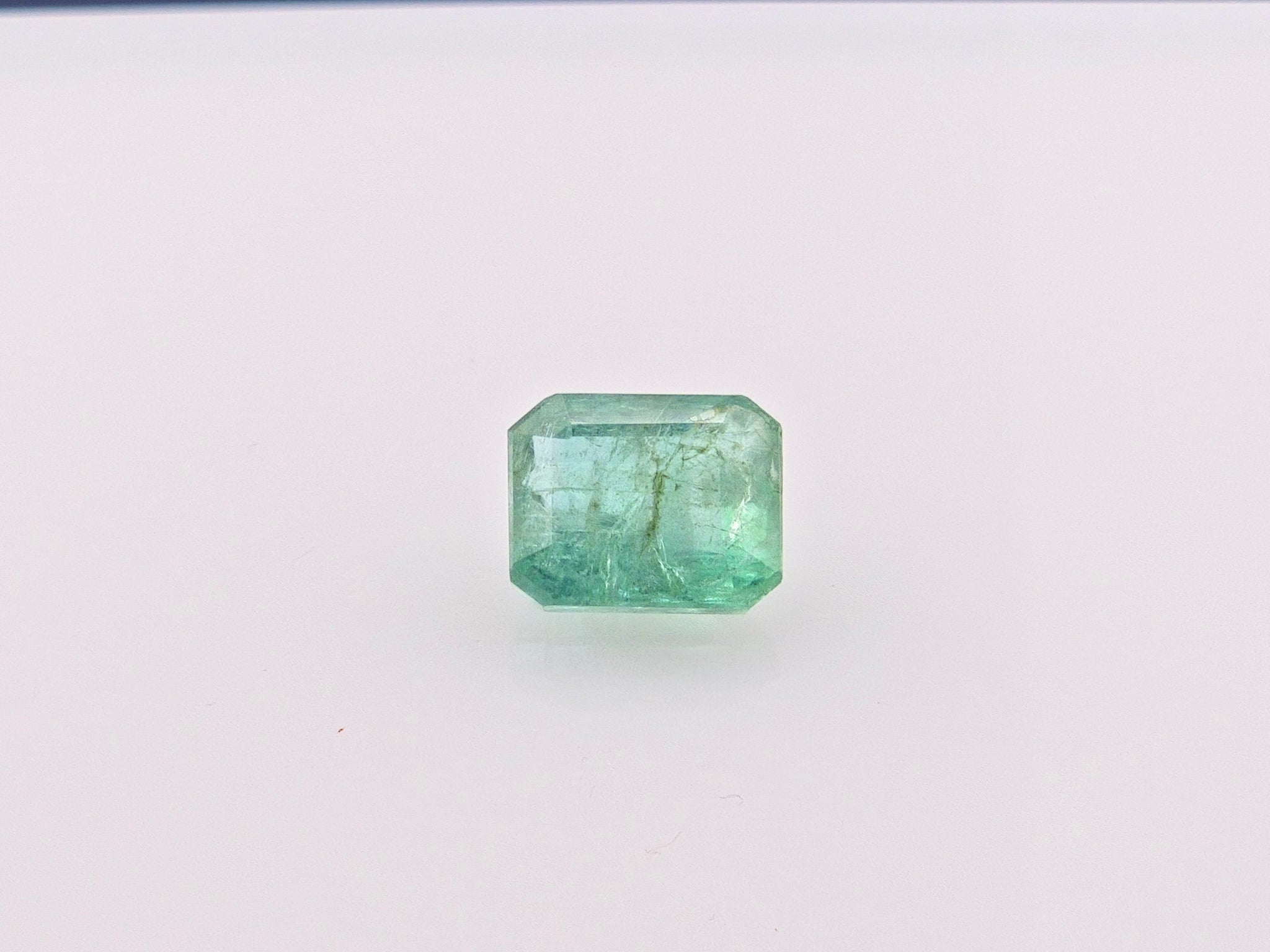 EMERALD- 4.24 Carats
